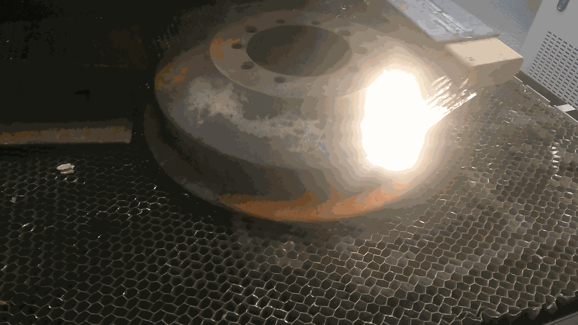 Transforming Engine Rebuilds with Laser Cleaning | lasercleaning